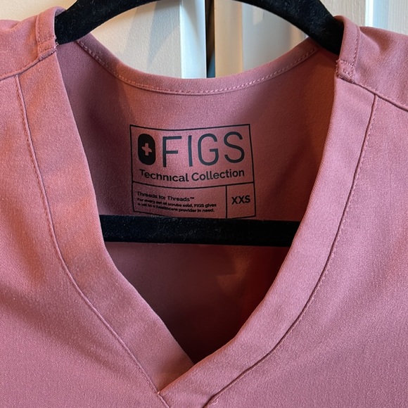 Figs | Tops | Figs Scrub Top Mauve Color | Poshmark